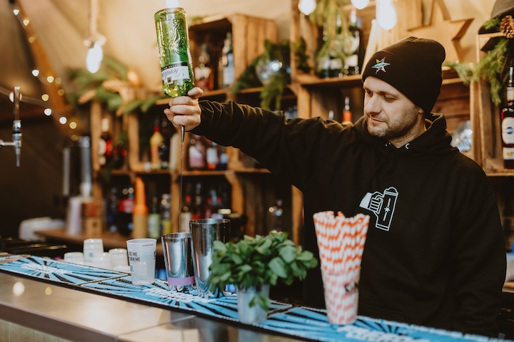 Derby Christmas Tipi Nordic Bar